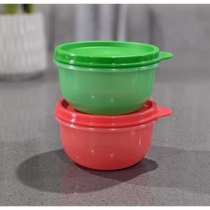Tupperware | Dining | Tupperware Ideal Snack Bowl 8oz Container Set 2 ...